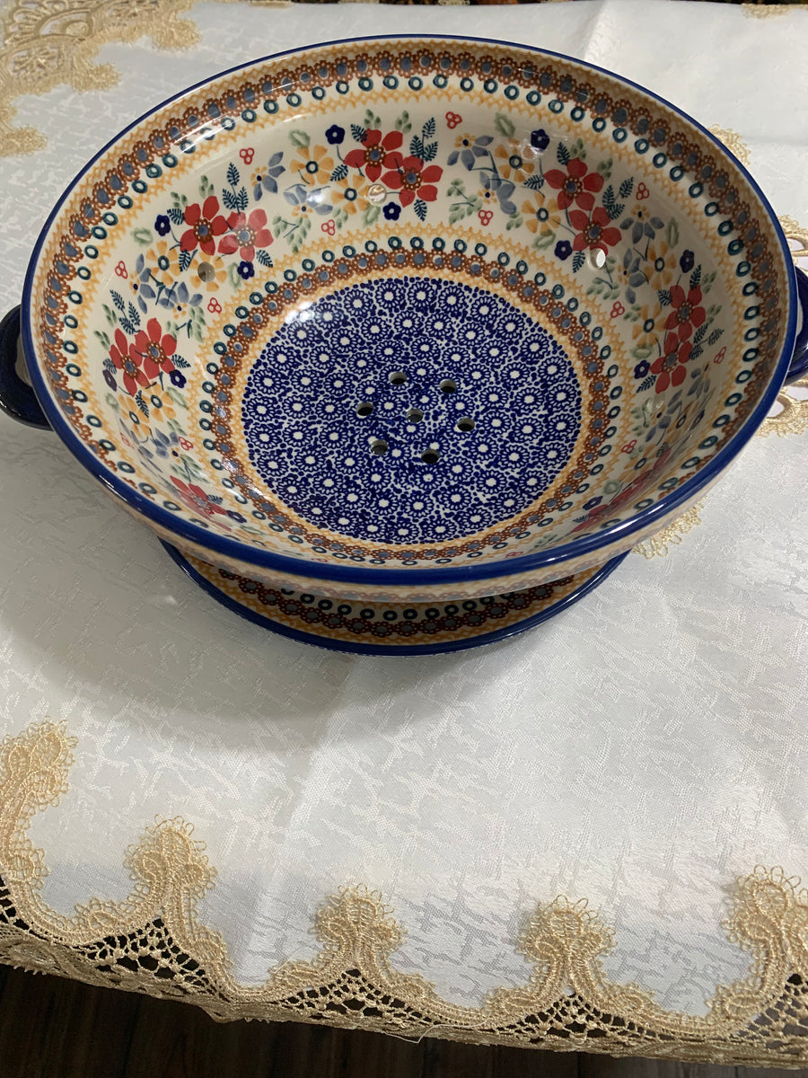 Colander – Dee's Polish Pottery Room